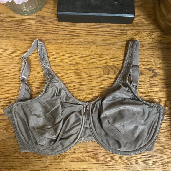 Wacoal | Intimates & Sleepwear | Wacoal Basic Beauty Balconette Bra ...